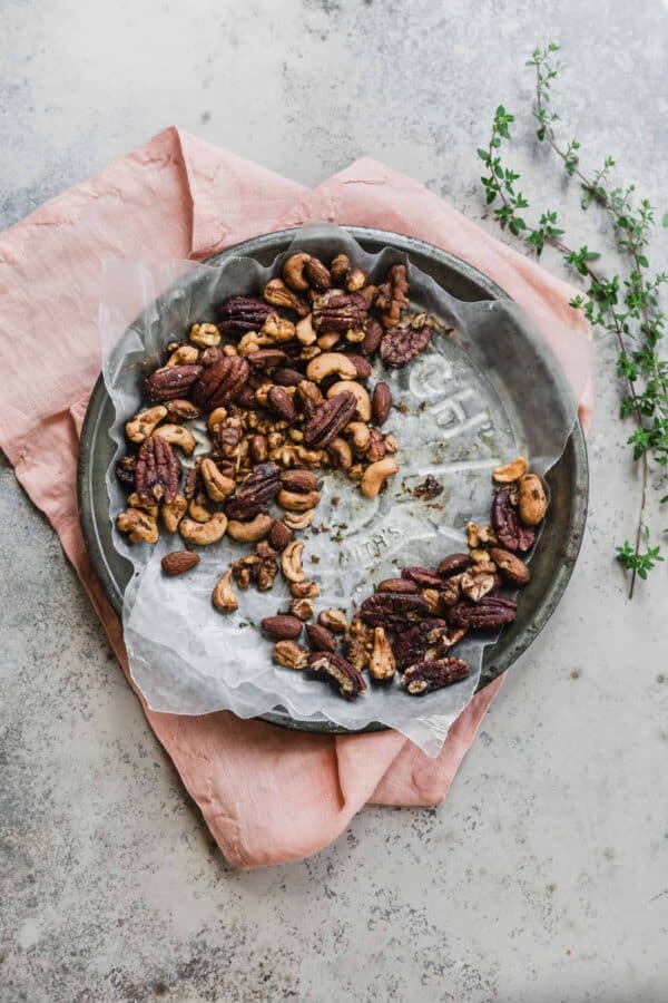 Spiced Cocktail Nuts (Perfect Party Snack!) Recipe (Cocktail Nuts ...