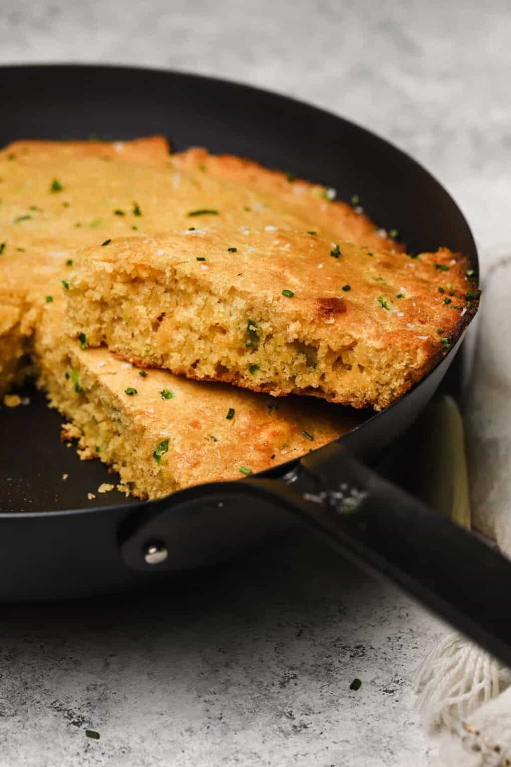 30-Minute Cast Iron Skillet Cornbread (Spicy & Cheesy) - Well Seasoned ...