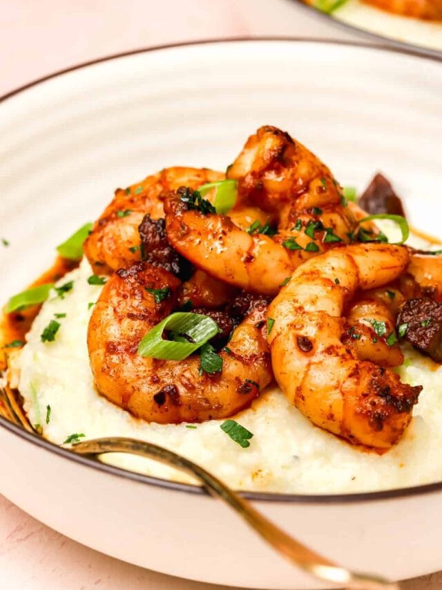 Creamy Cajun Shrimp and Grits - Well Seasoned Studio