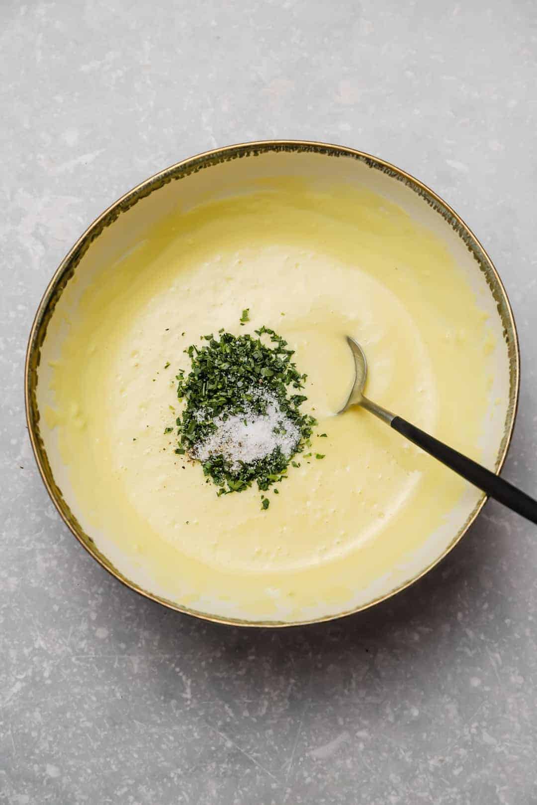 Easy Homemade Aioli (5 Minutes, 5 Ingredients!) - Well Seasoned Studio