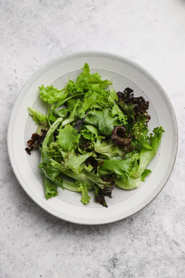 20-Minute Spring Mix Salad with Prosciutto - Well Seasoned Studio