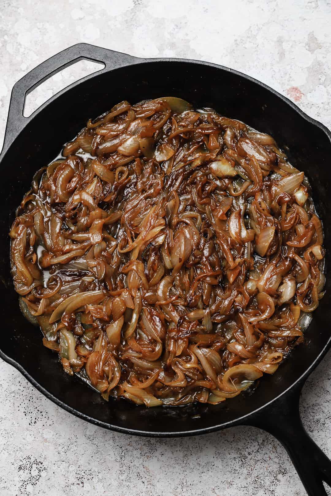 How To Caramelize Onions Like A Pro! - Well Seasoned Studio