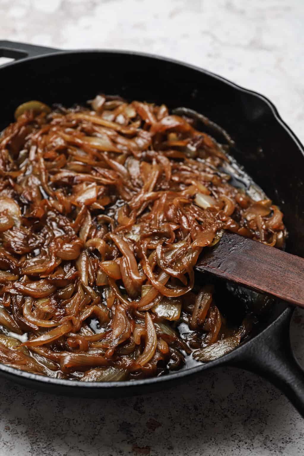 How To Caramelize Onions Like A Pro! - Well Seasoned Studio