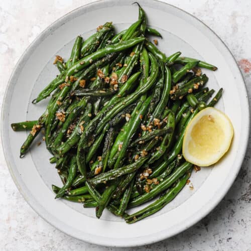 15-Minute Blistered Haricots Verts with Garlic - Well Seasoned Studio