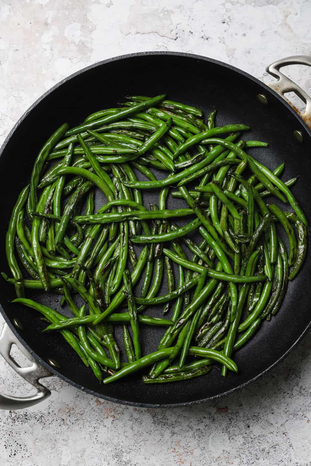 15-Minute Blistered Haricots Verts with Garlic - Well Seasoned Studio