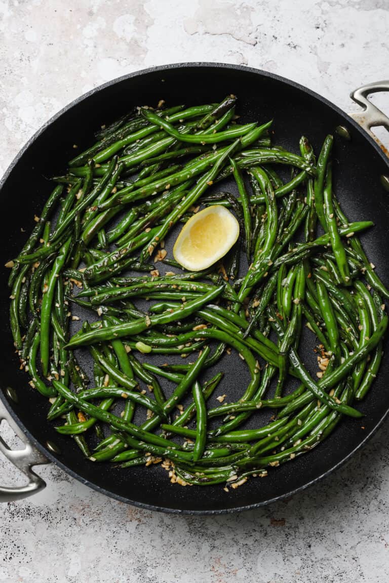 15-Minute Blistered Haricots Verts with Garlic - Well Seasoned Studio