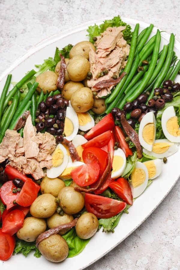 Light and Crisp Nicoise Salad (Salade Niçoise) - Well Seasoned Studio