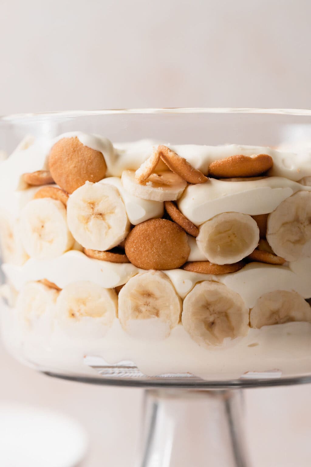 Magnolia Bakery's Famous Banana Pudding (5 Ingredient!) - Well Seasoned ...