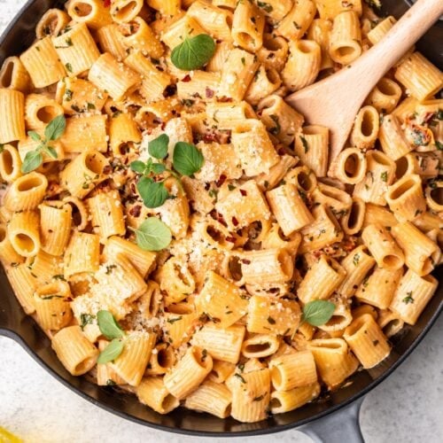 25-Minute Creamy Sun Dried Tomato Pasta - Well Seasoned Studio