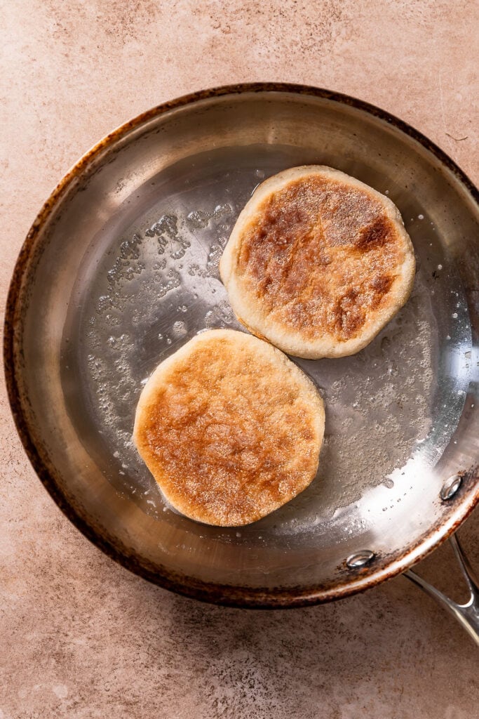 30-Minute Smoked Salmon Eggs Benedict with Blender Hollandaise - Well ...