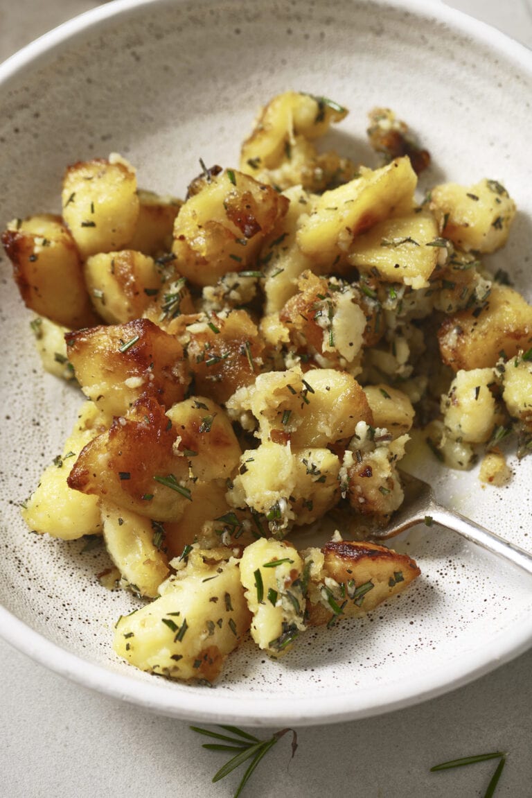 Rosemary Garlic Roasted Potatoes - Well Seasoned Studio