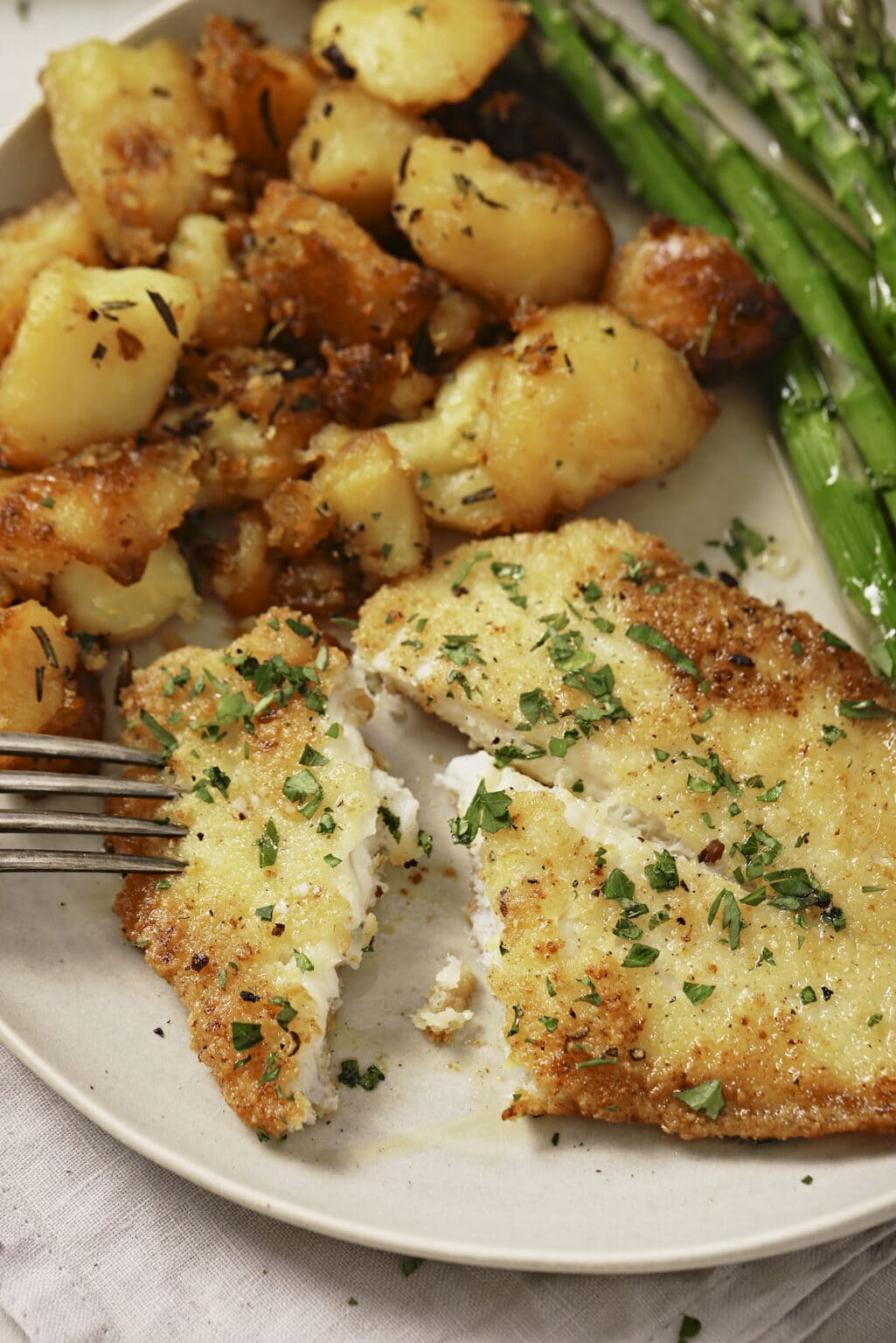 Sole Meunière (French Pan-Fried Sole in Butter Sauce) - Well Seasoned ...
