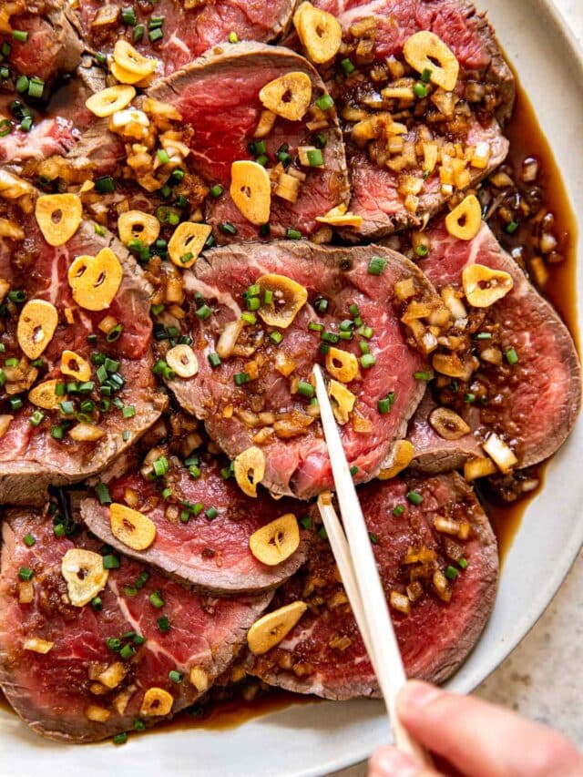 Beef Tataki with Garlic Chips - Well Seasoned Studio