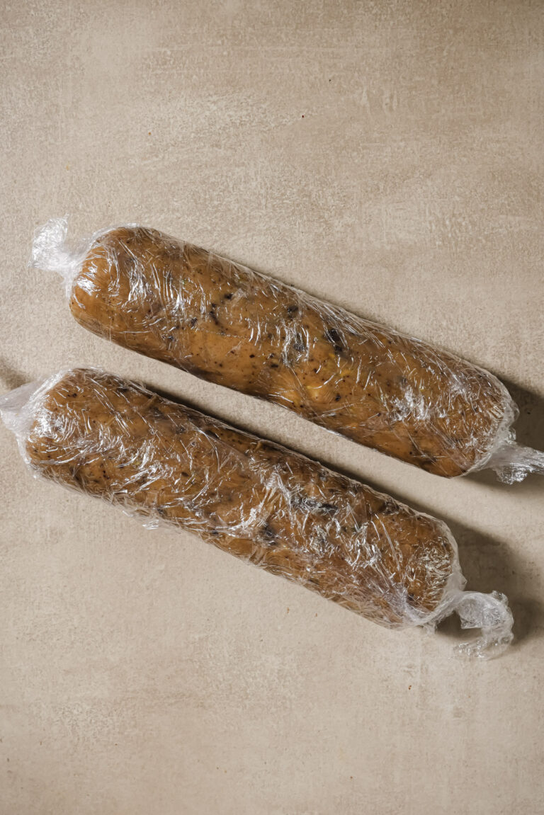 Buttery Pistachio & Chocolate Chip Shortbread Cookies - Well Seasoned ...