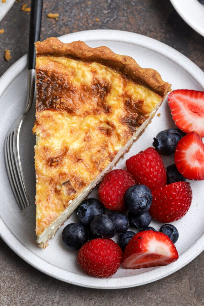 Impossibly Creamy Deep Dish Quiche Lorraine with Flaky Crust - Well ...