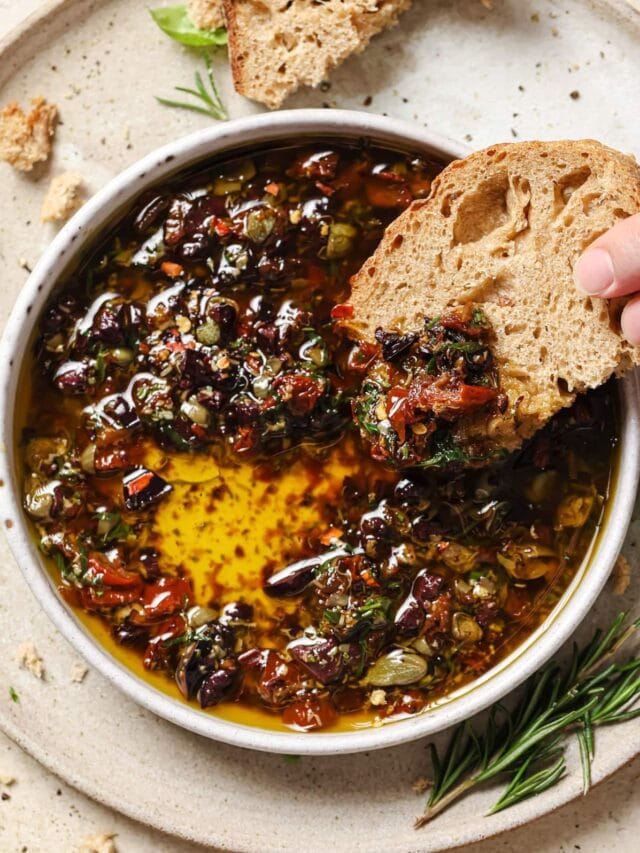 Homemade Restaurant-Worthy Bread Dipping Oil - Well Seasoned Studio
